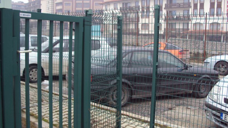 ΠΕΡΙΦΡΑΞΗ ΜΕ ΣΥΡΜΑΤΙΝΑ ΚΑΓΚΕΛΑ- ΠΑΝΕΛ ΜΕ ΑΝΑΛΟΓΕΣ ΠΟΡΤΕΣ