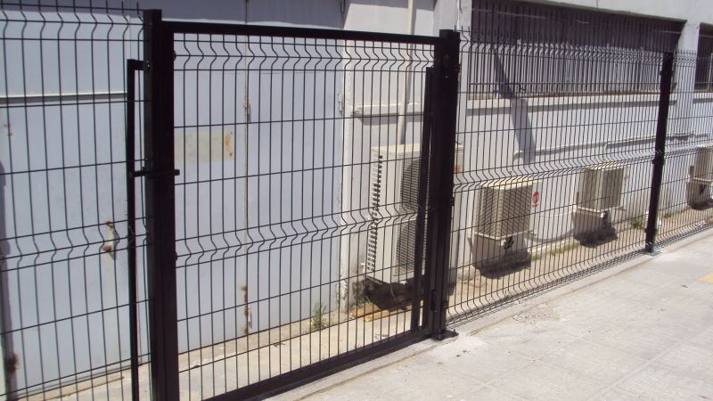ΠΕΡΙΦΡΑΞΗ ΜΕ ΣΥΡΜΑΤΙΝΟ ΠΛΕΓΜΑ (ΤΥΠΟΥ ΠΑΝΕΛ) ΣΤΗΝ ΕΤΑΙΡΕΙΑ ''ANNA RISKA''